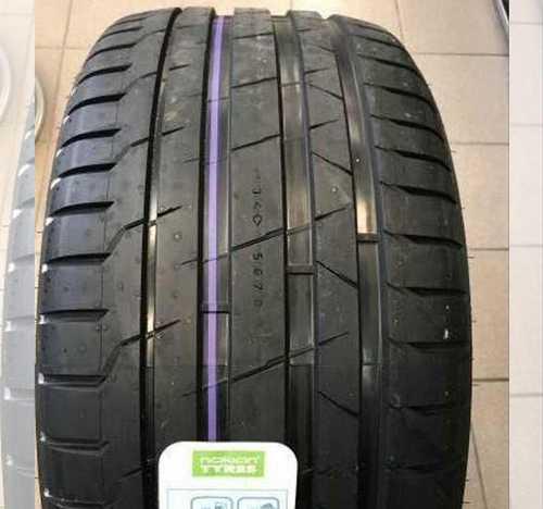 Ikon Tyres Autograph Ultra 2 SUV 275/45 R21 110Y