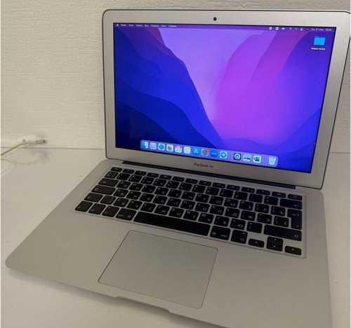 Ноутбук Apple MacBook Air 13 i5 1.8/8Gb/128SSD