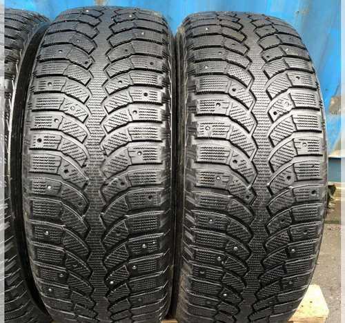 Bridgestone Blizzak Spike-01 265/60 R18 114T