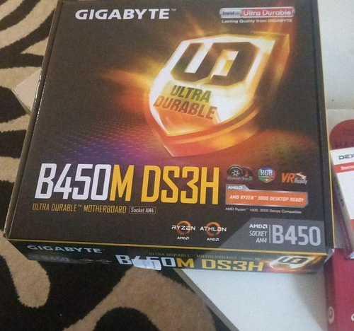 Материнка: Gigabyte B450M DS3H