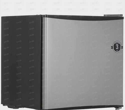 Холодильник компактный dexp TF050D серебристый