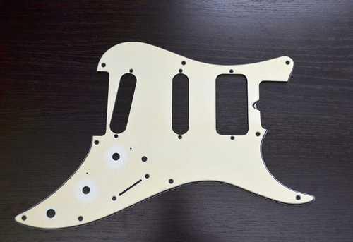 Пикгард Squier Bullet