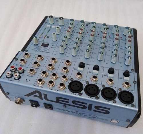 Микшерный пульт Alesis multimix 8usb