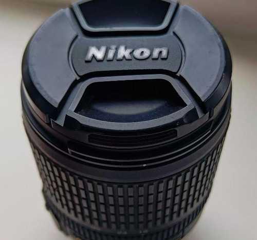 Nikon 18-105mm f/3.5-5.6G AF-S ED DX VR Nikkor