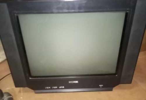Телевизор цветного изображения 21" с пультом