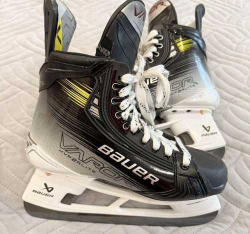 Хоккейные коньки bauer vapor hyperlite 7,5 FIT3