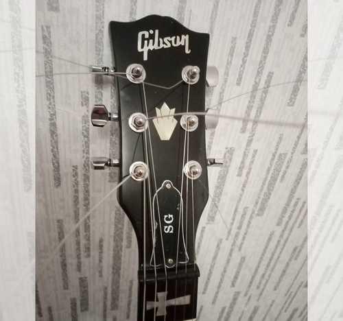 Электрогитара Gibson SG 400