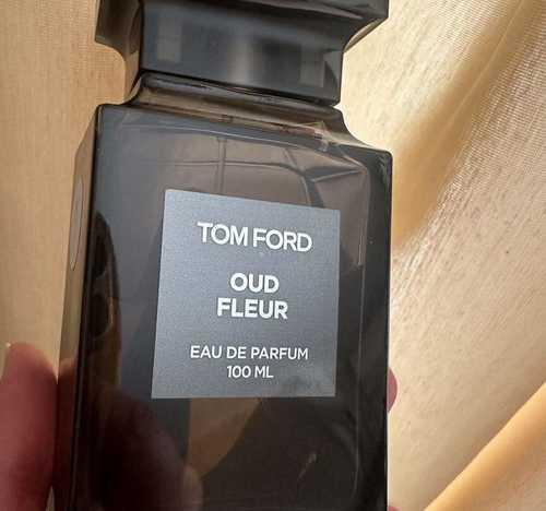 Парфюм TOM ford Oud Wood