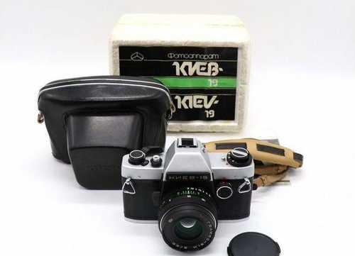 Фотоаппарат Киев 19 kit в упаковке (СССР, 1985)