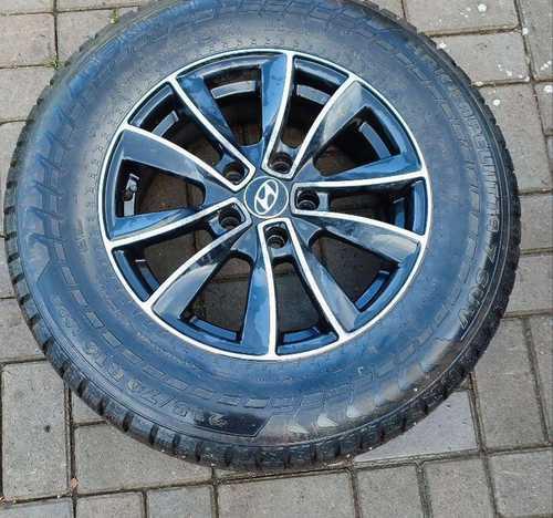 Nokian Tyres Hakkapeliitta 7 SUV 215/70 R16 100T