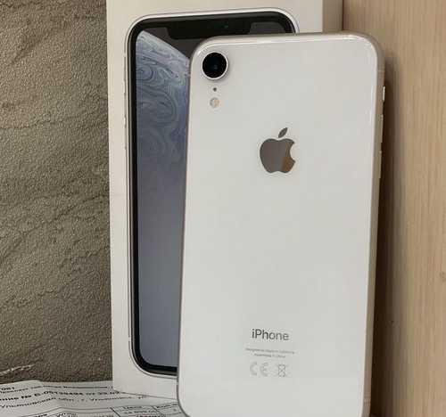 iPhone Xr, 64 ГБ