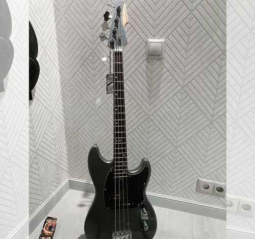 Бас гитара Schecter Banshee Bass