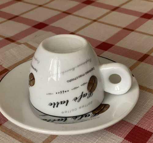 Чашка с блюдцем для кофе эспрессо
