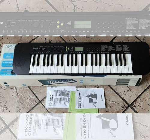 Синтезатор Casio CTK-240