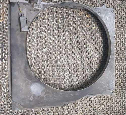 Кожух вентилятора радиатора BMW X5 E53, 2003