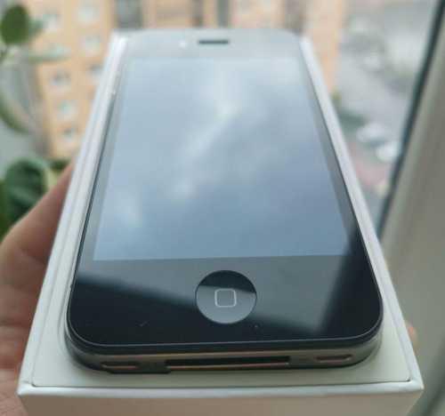 iPhone 4, 32 ГБ