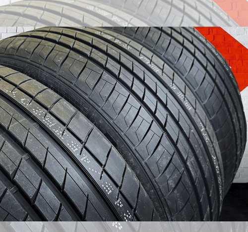 Kapsen RS26 275/40 R21 и 315/35 R21 92H