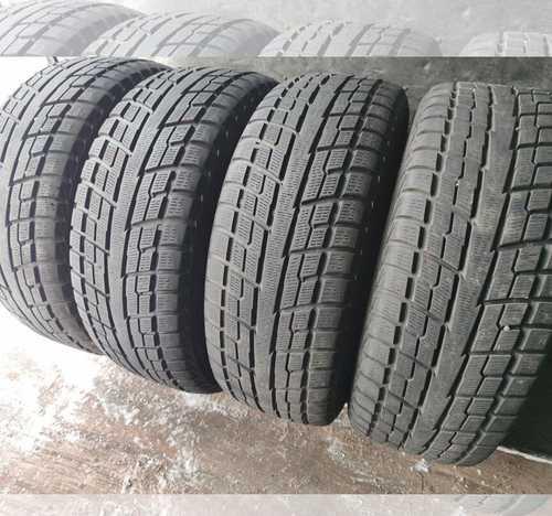 Yokohama Geolandar I/T-S G073 235/60 R17 102Q