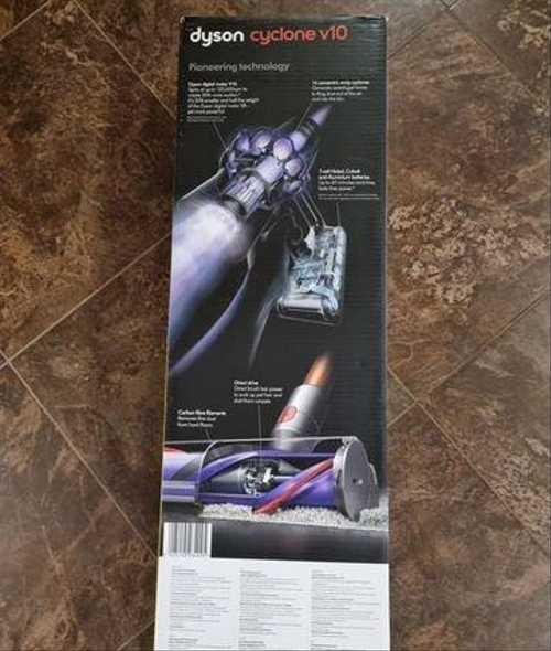Dyson cyclone V10 absolute