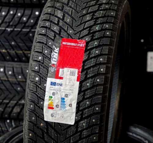 iLink Wintervorhut Stud II 235/55 R20 96T