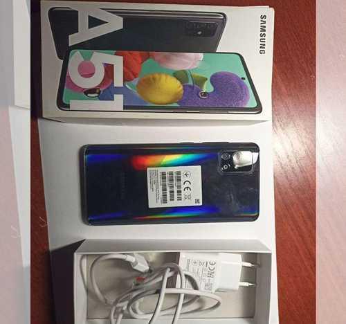 Samsung Galaxy A51, 4/64 ГБ