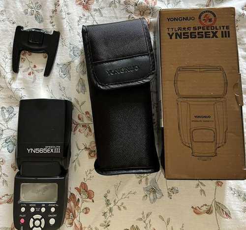 Вспышка yongnuo 565ex III