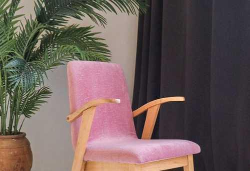 Винтажное кабинетное кресло "Розовый пион"