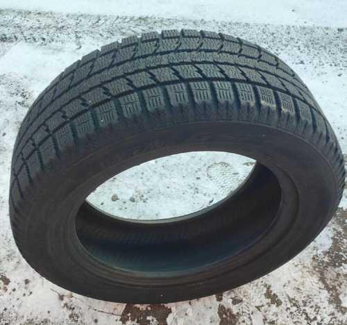 Toyo Observe GSi-5 235/55 R17 99Q