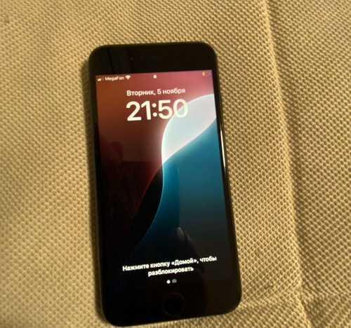 iPhone SE (2020), 128 ГБ