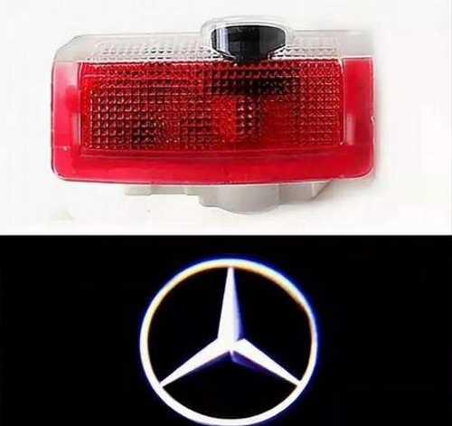 Подсветка в двери Mercedes