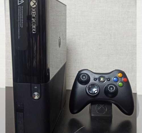 Xbox 360E модернизирована обслужена