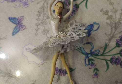 Статуэтка балерина на подвеске