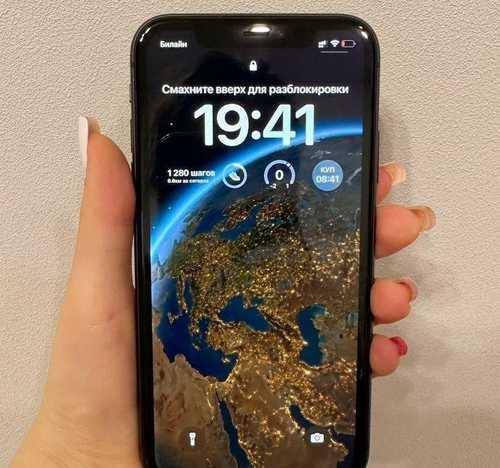 iPhone 11, 64 ГБ