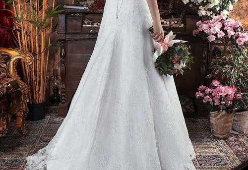 Свадебное платье р.44-50