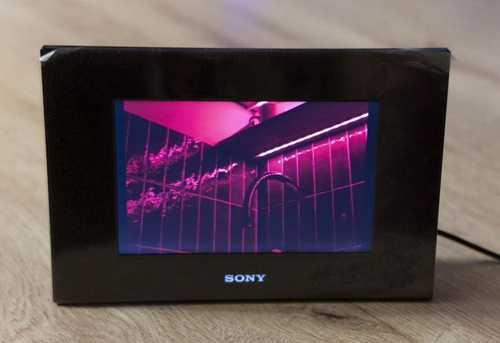 Цифровая фоторамка Sony DPF -A710