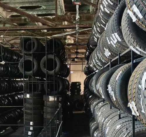 Kumho Solus KL21 235/65 R17 104T