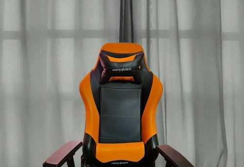 Компьютерное кресло dxracer