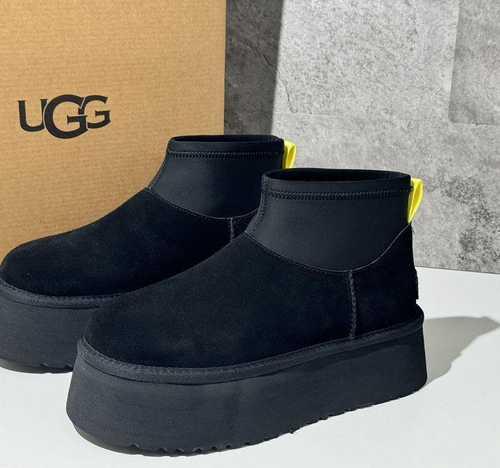 Ugg Classic Mini Dipper Black