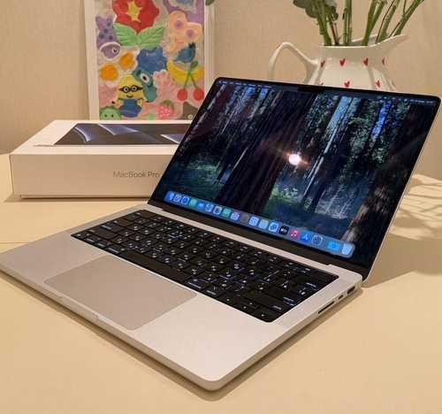 MacBook Pro 14 2023 M2 Max 32Gb 1Tb в идеале