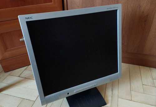 Монитор NEC AccuSync 17"