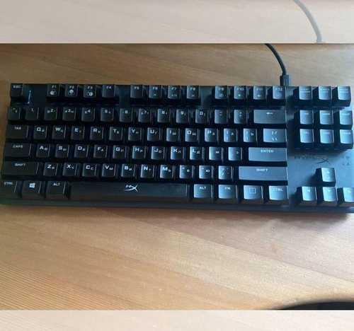 Игровая клавиатура hyperx alloy origins blue keys