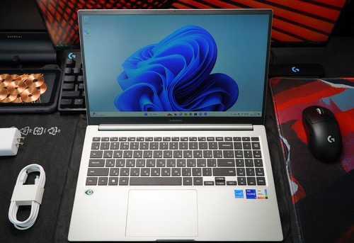 Ноутбук Samsung Galaxy Book3 i7-1355U / 16GB