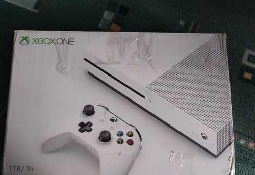 Xbox One S 1 Тб