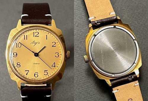 Луч Золотистый квадрат мужские наручные часы СССР