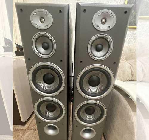 Напольные колонки jbl e90