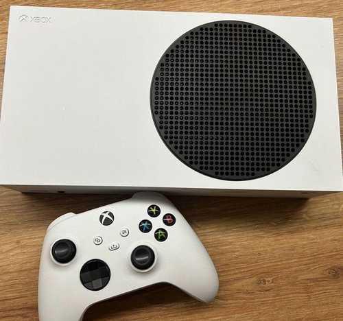 Игровая консоль Microsoft Xbox Series S 512GB