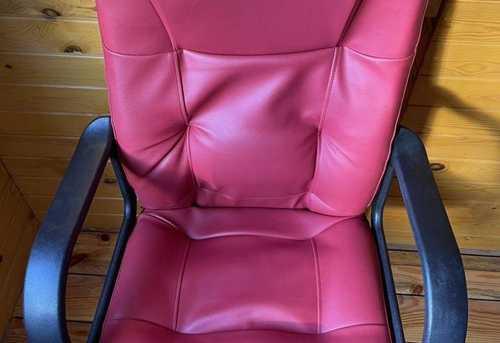Кресло красное