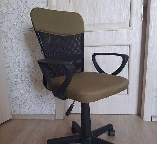 Кресло офисное Brabix зеленый