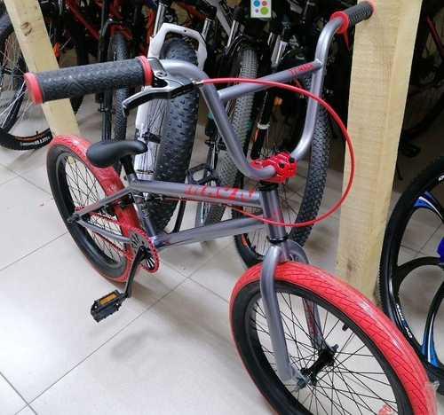 BMX новый Mack