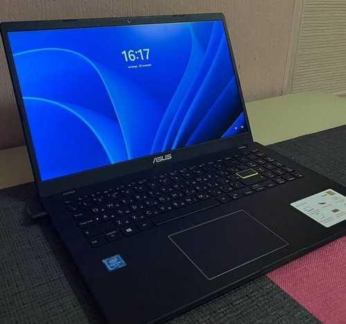 Ноутбук asus laptop 15